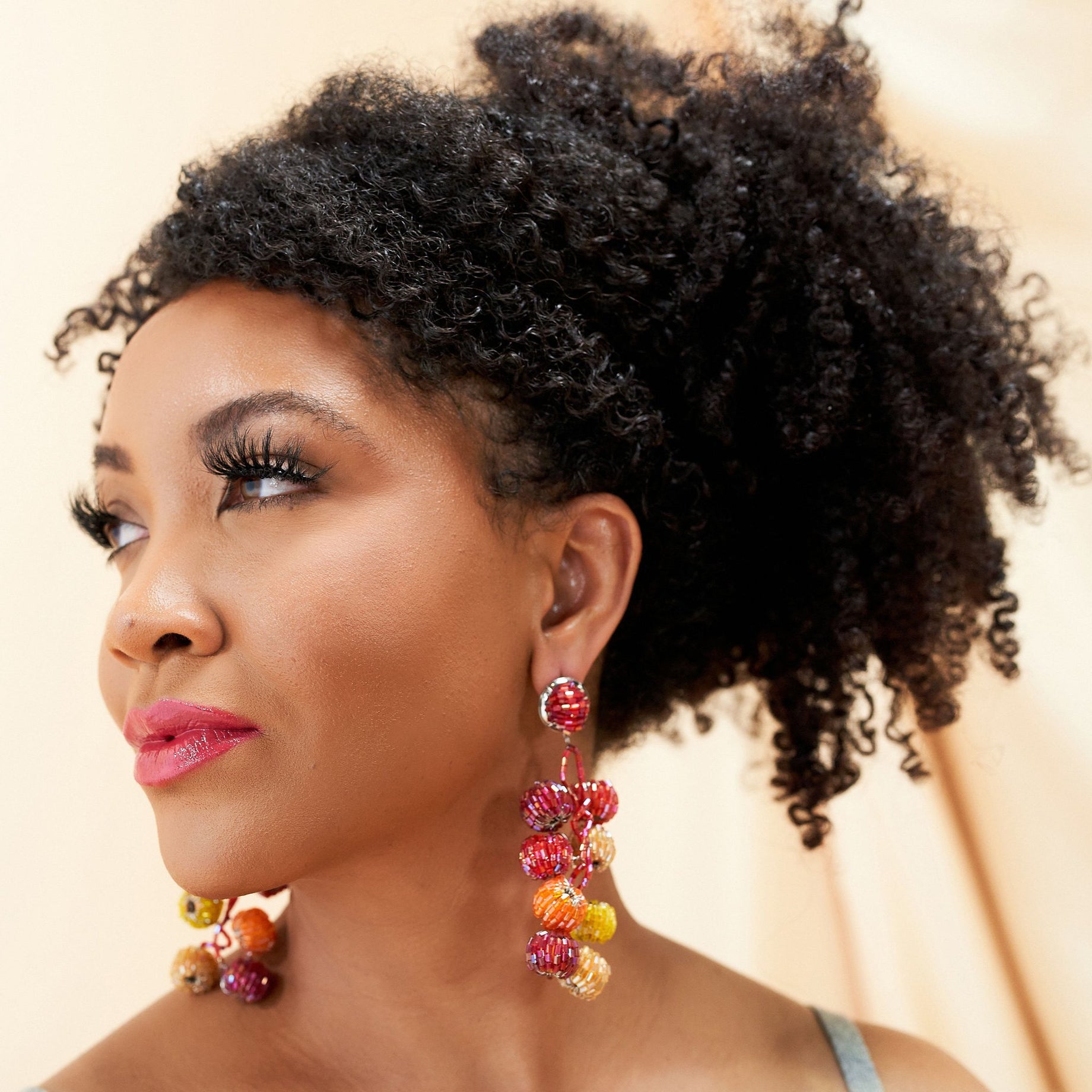 Dangles – Sassy Jones